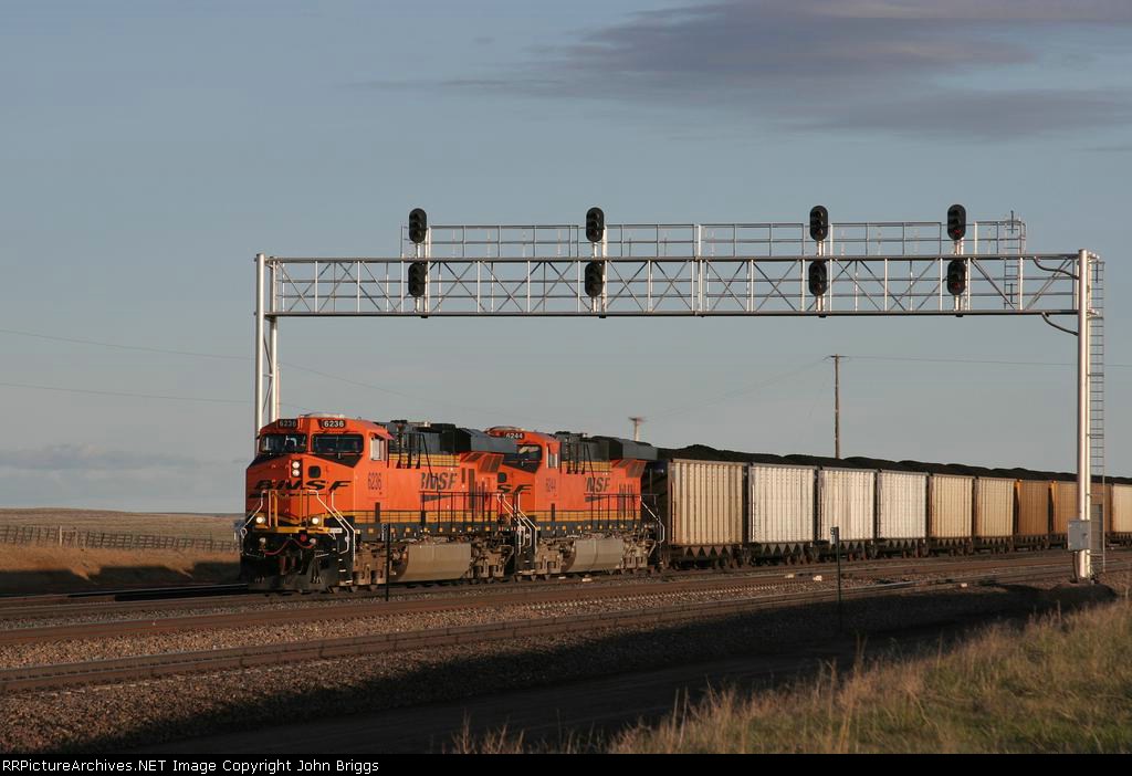 BNSF 6236
